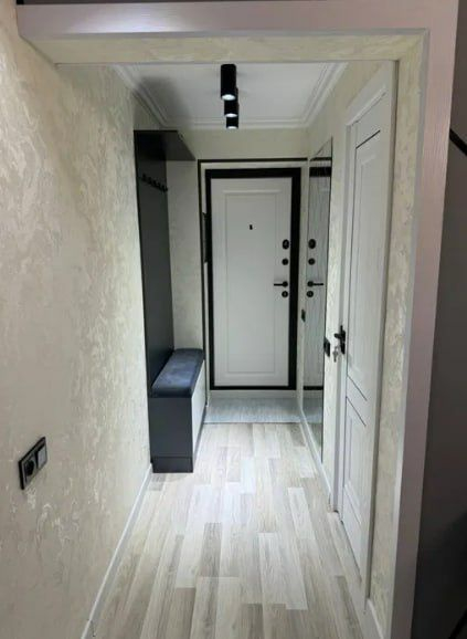 Чиланзар 8кв  2в3/1/5  2*6м²  54м²