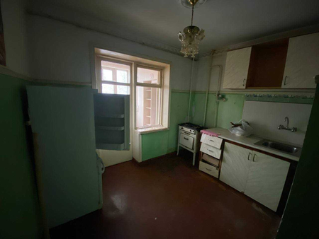 Продаётся квартира на рисовой. Ориентир ресторан Тантана.