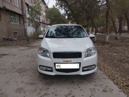 Nexia3 2022 satiladi