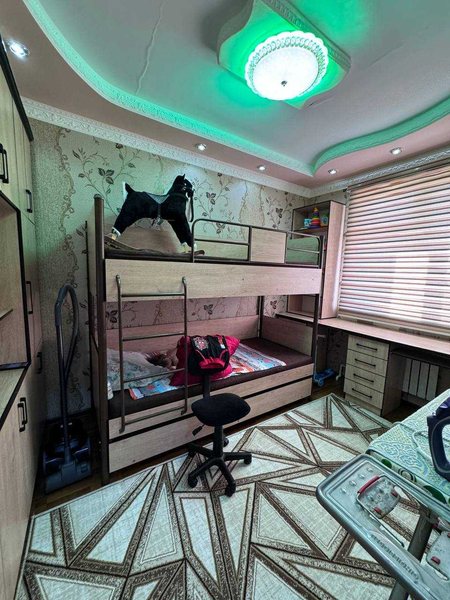3 xonali 1-qavat 5 qavatli yangi gishtli dom 60m²\\nAdres: 7-mkr
