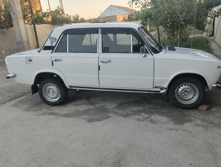 Oq juguli yili 1980