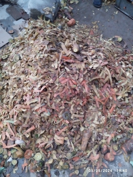 Sabzi puchoq sotiladi