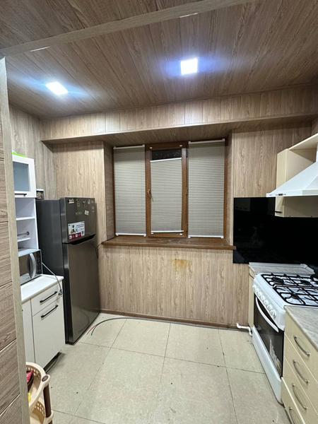 Юнусобод 3 3 ком 1 этаж 90000$
