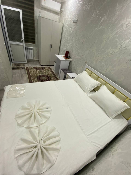 Bez zaks Arzon Yangi Hotel