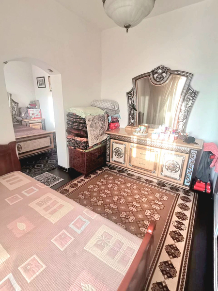 Квартира сотилади. Сергели 8.  4/7/9.   96м²