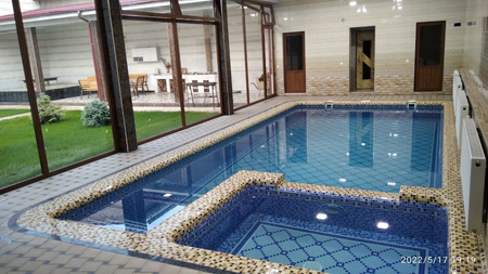 Dacha charvak bez makler Qamar House