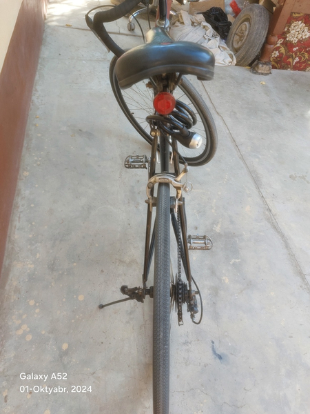 Sport velosiped sotiladi