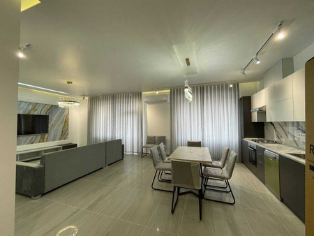 Аренда 4-ком квартиры на Ц-5/Rent a 4-room apartment on C-5