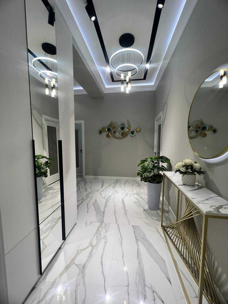 A24.Срочно сдается квартира новостройка.Мирабадский 2\5\9.