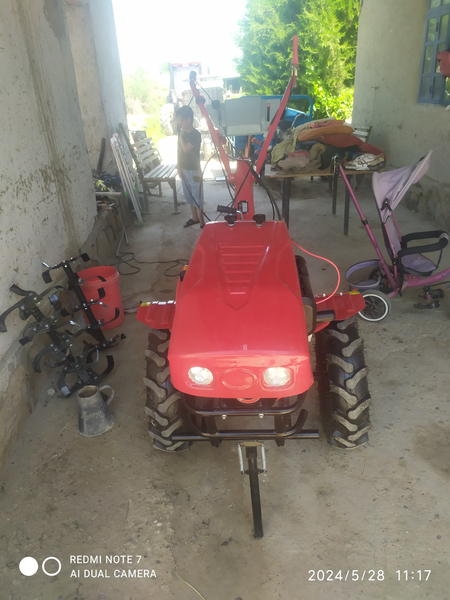 Motokultavator zuri