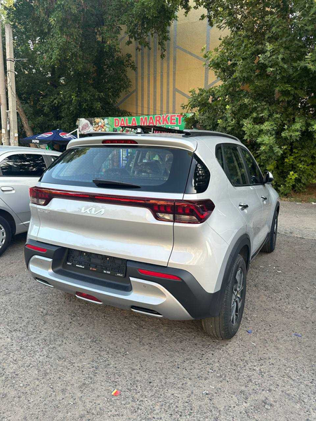 KIA SONET 2024  3 позиция full. Без пробега