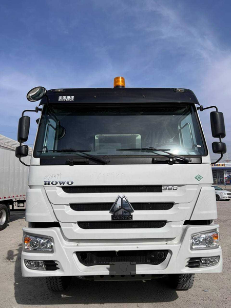 HOWO Газовый миксер 10 куб.м