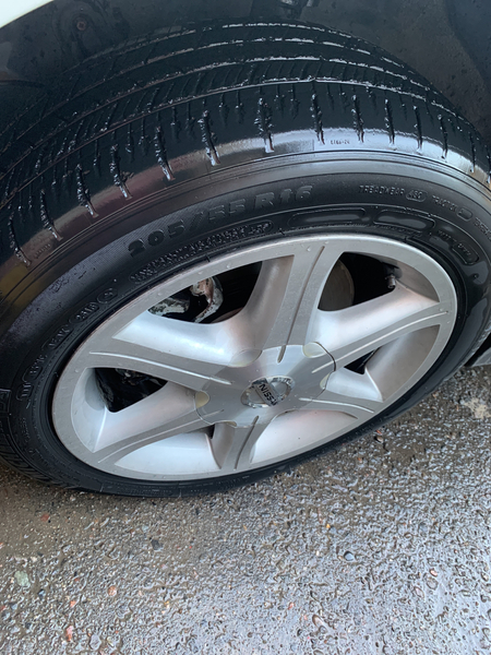 Nissan maksima diska balon sotiladi