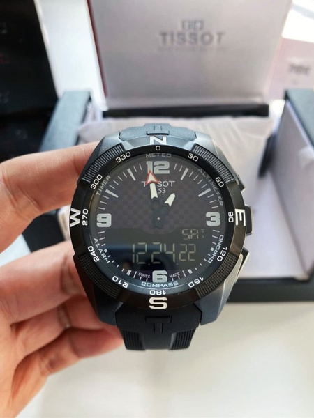 Швейцарские часы фирмы Tissot