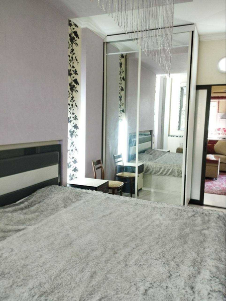 Аренда.2комнатная на  Метро Буюк Ипак Йули,М.Горького.Все есть. 400