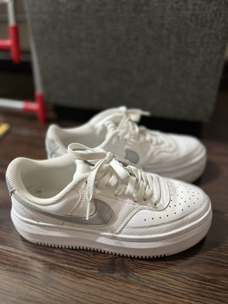 Nike кроссовки