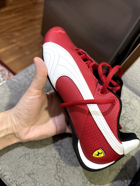 Продается женские кроссовки оригинал Puma!