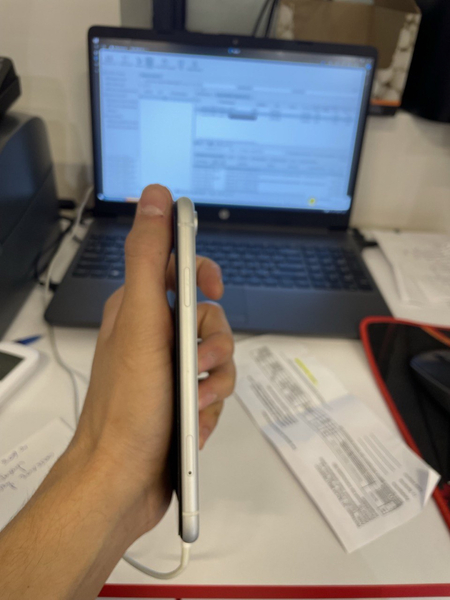 Iphone XR 64 gig