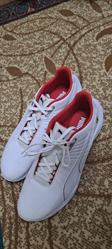 Продам новые кросовки PUMA originals.