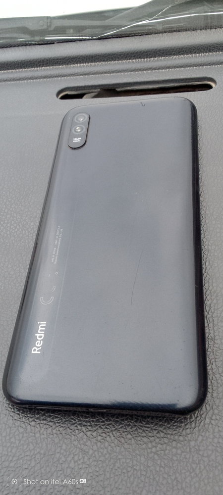 Redmi 9A telefonlar sotiladi
