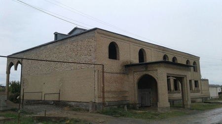 Коробка ховли сотилади. 16 сотих