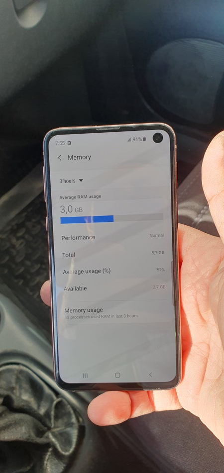 Samsung s10e яахши холода ихжамгина ва чаконгина бита