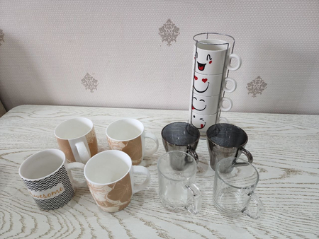Продам 12 кружек срочно