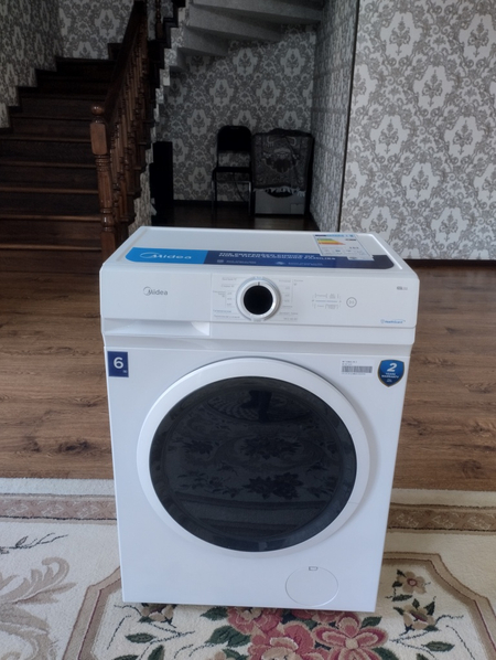 Продается стиральная машина Midea 6kg