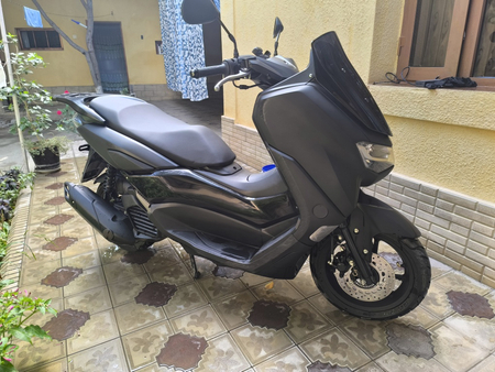 Yamaha Nmax 2023
