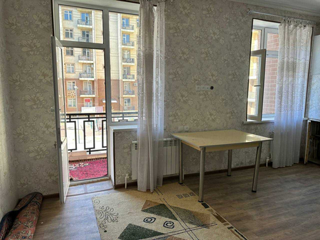 Срочно Продаётся 1/2/7 по улице Иззат, Кадышева