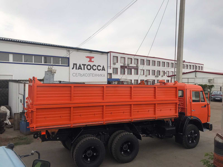 КАМАЗ Сельхозник 55102