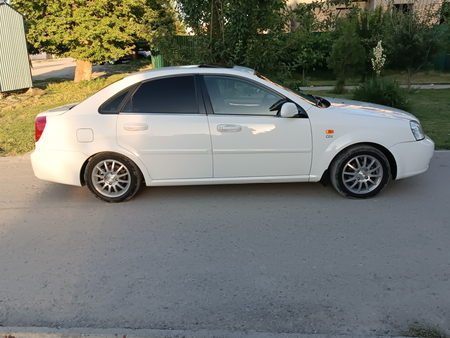 Lacetti 1.6 3-poz