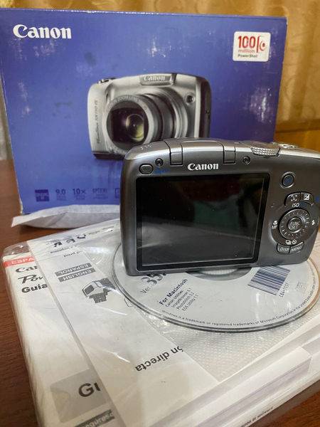 Canon powershot SX110 IS DIGITAL CAMERA