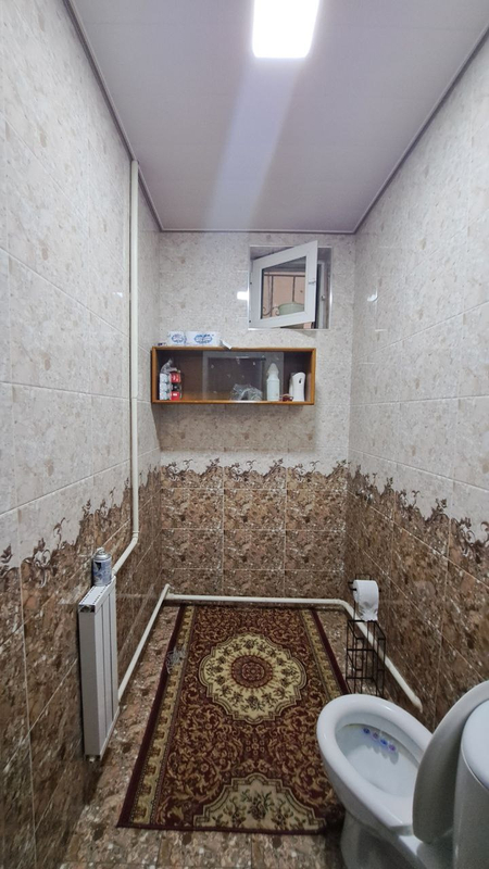 Уй Катедж сотилади