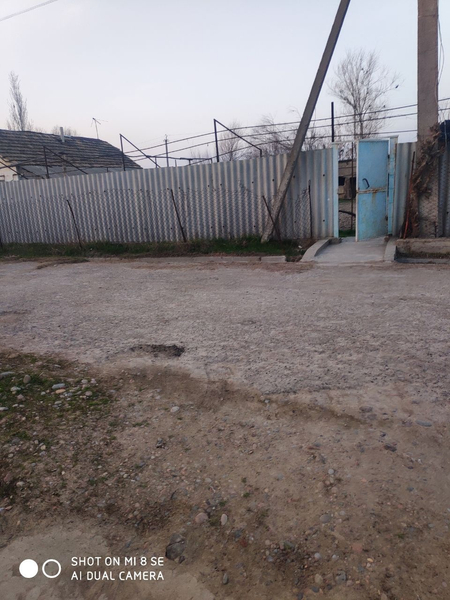 Участка сотилади