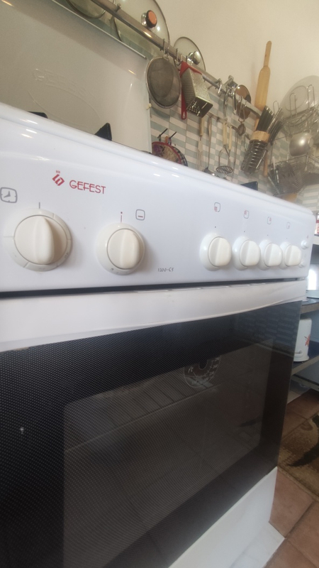 Газовая плита Gefest в хорошем состоянии