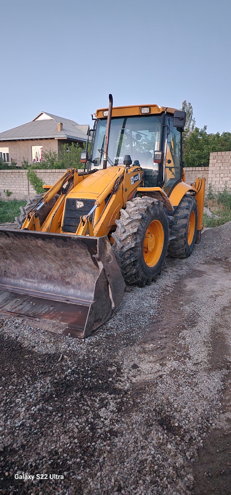 JCB ekskavator  pagruzchik