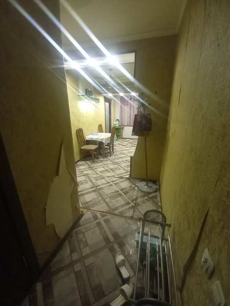Шайхонтовур 2³хона.60м² сотилади.65000уе.
