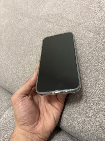 iPhone 14 Plus 128 gb (e-sim)