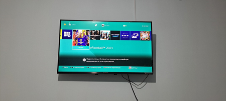PS 4 500 GB, disk oʻqiydi, oʻyinlari bilan.