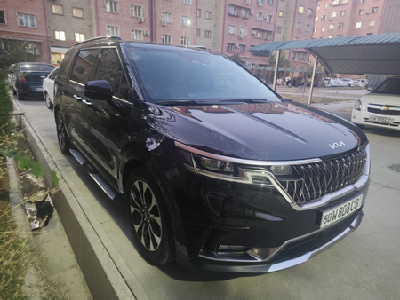 Продаётся KIA CARNIVAL отличное состояние