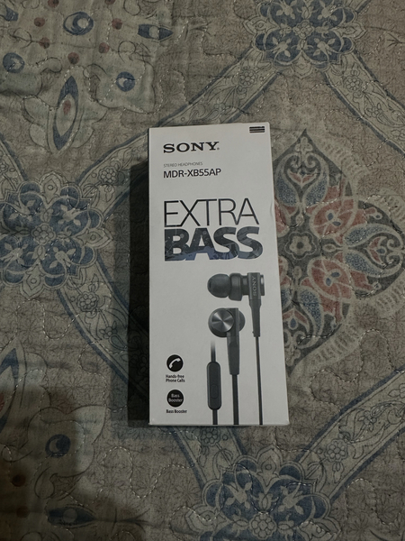 Новые наушники sony MDR-XB55AP EXTRA BASS