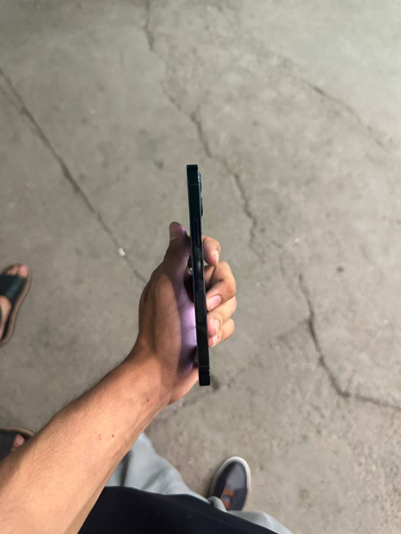 Iphone 12pro ideal