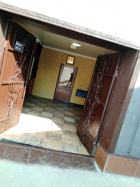 Uy sotiladi navoiy shahar vakzalda