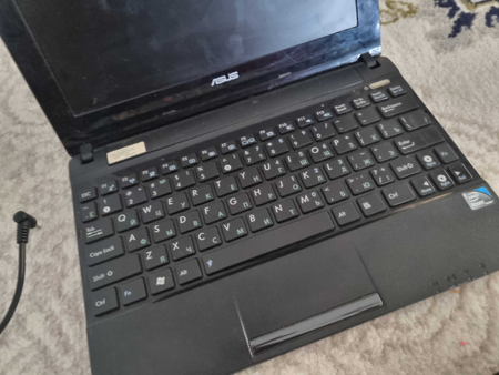 Netbook sotiladi