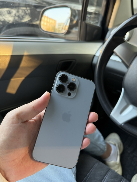 Iphone 13 pro 128 gb sotiladi holati zo\\\'r fes ishlamidi