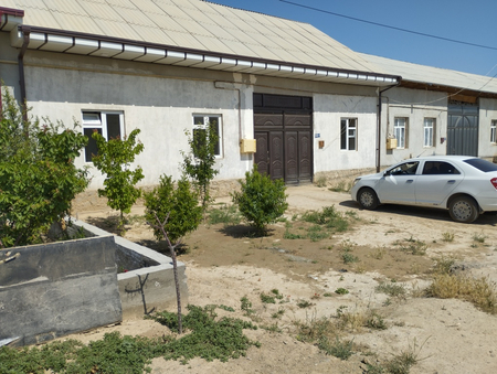 Srochna xovli sotiladi 400 mln ga farhod savhoz dustlik market yonida