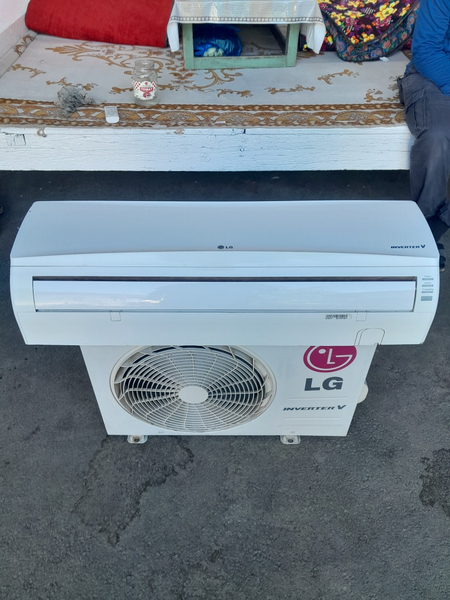 Kondisioner lg invektor 12 lik