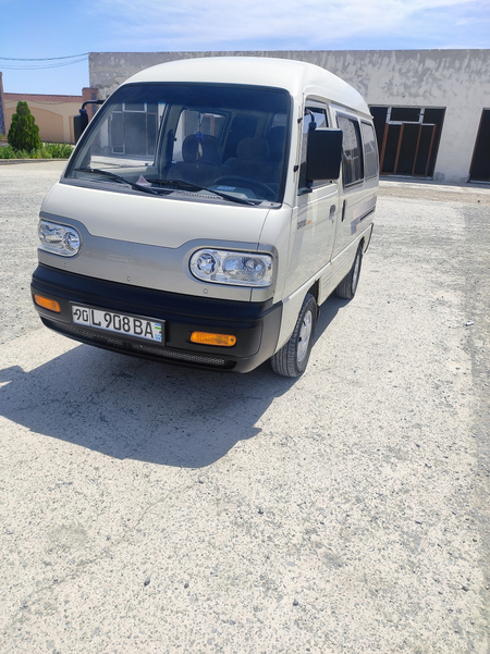 Chevralet Damas Benzin