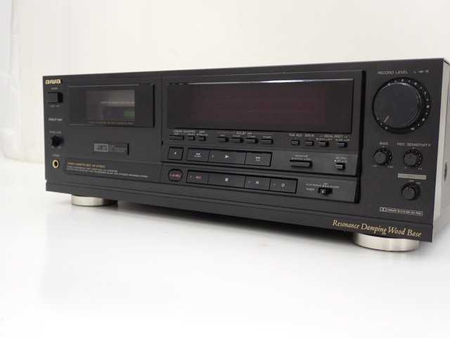 Продается кассетная дека AIWA XK-S7000